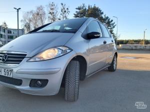 Pelēks Mercedes-Benz A 170 2006 Varėna, ar dzinēja tilpumu 1.70 L un nobraukumu 192 tūkst. km par 1400 €, foto  vietnē AUTOMOTO.COM.LV
