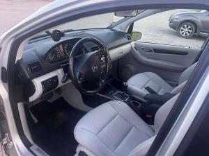Pelēks Mercedes-Benz A 170 2005 Klaipėda, ar dzinēja tilpumu 1.70 L un nobraukumu 317 tūkst. km par 1990 €, foto 7 vietnē AUTOMOTO.COM.LV