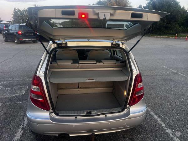 Pelēks Mercedes-Benz A 170 2005 Klaipėda, ar dzinēja tilpumu 1.70 L un nobraukumu 317 tūkst. km par 1990 €, foto 9 vietnē AUTOMOTO.COM.LV