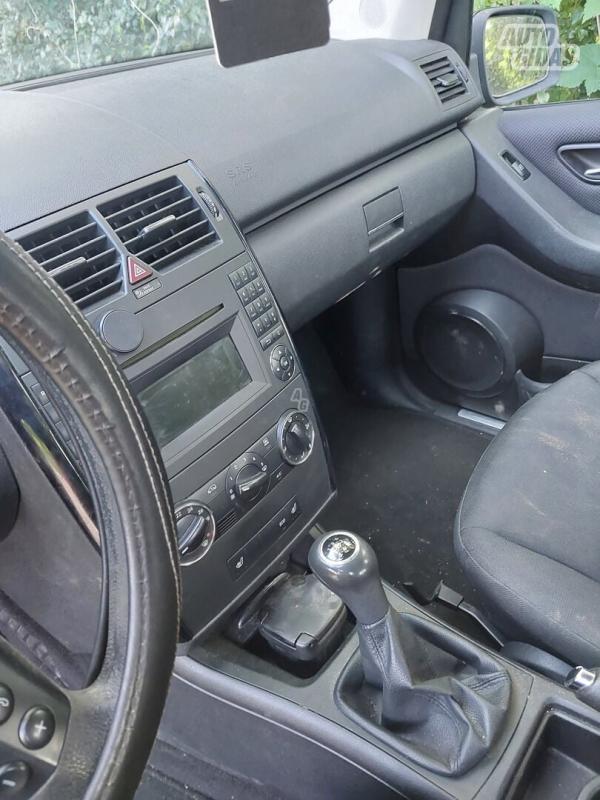 Mercedes-Benz A 170 2009 Šauļi vietnē Mercedes-Benz A 170 2009 Šauļi, ar dzinēja tilpumu 1.50 L un nobraukumu 228 tūkst. km par 650 €, foto 5 vietnē AUTOMOTO.COM.LV