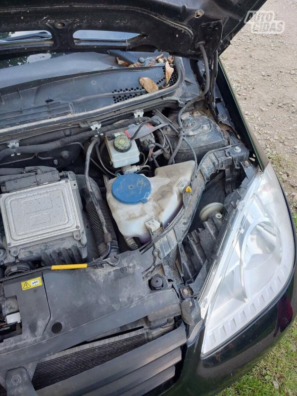 Mercedes-Benz A 170 2009 Šauļi vietnē Mercedes-Benz A 170 2009 Šauļi, ar dzinēja tilpumu 1.50 L un nobraukumu 228 tūkst. km par 650 €, foto 8 vietnē AUTOMOTO.COM.LV