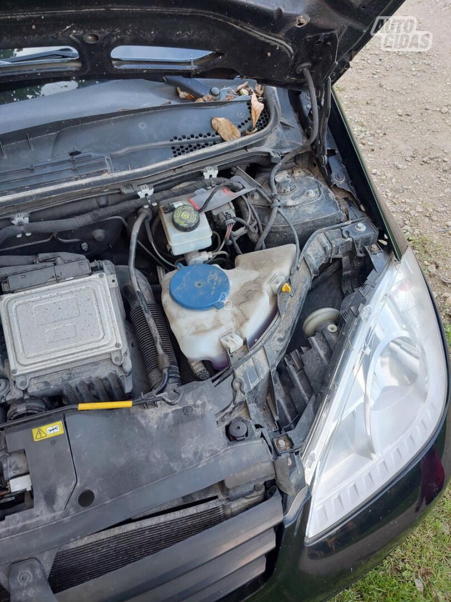 Mercedes-Benz A 170 2009 in Siauliai, with an engine capacity of 1.50 L and mileage of 228 thousand km for 650 €, photo 8 on AUTOMOTO.COM.LV