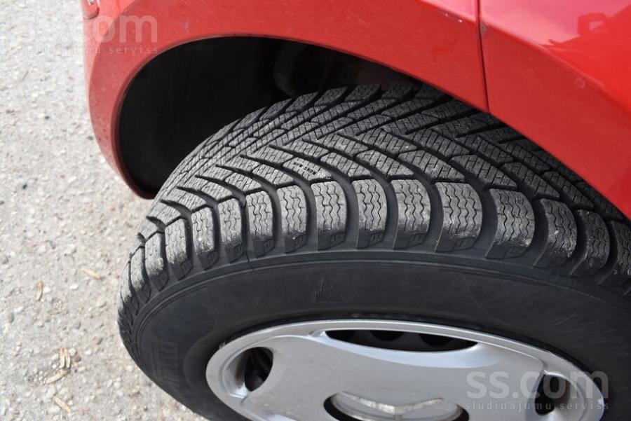 Sarkans Mercedes-Benz A 170 2006 Kuldīga, ar dzinēja tilpumu 1.70 L un nobraukumu 0 tūkst. km par 1350 €, foto 19 vietnē AUTOMOTO.COM.LV