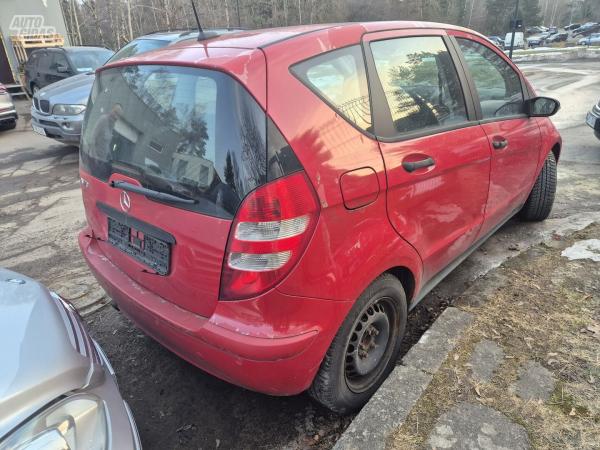 Red Mercedes-Benz A 170 2007 in Vilnius, with an engine capacity of 1.70 L and mileage of 246 thousand km for 450 €, photo 4 on AUTOMOTO.COM.LV