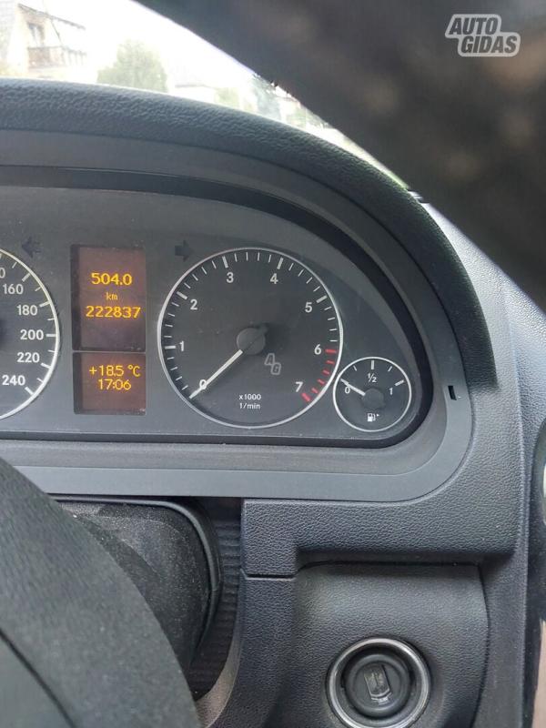 Mercedes-Benz A 170 2009 in Siauliai, with an engine capacity of 1.50 L and mileage of 228 thousand km for 650 €, photo 4 on AUTOMOTO.COM.LV
