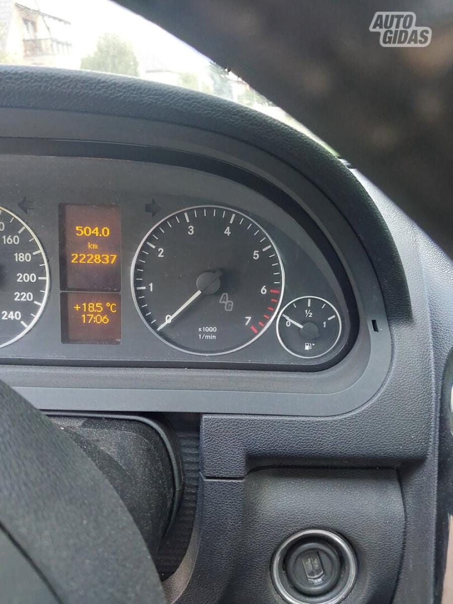 Mercedes-Benz A 170 2009 Šauļi, ar dzinēja tilpumu 1.50 L un nobraukumu 228 tūkst. km par 650 €, foto 4 vietnē AUTOMOTO.COM.LV