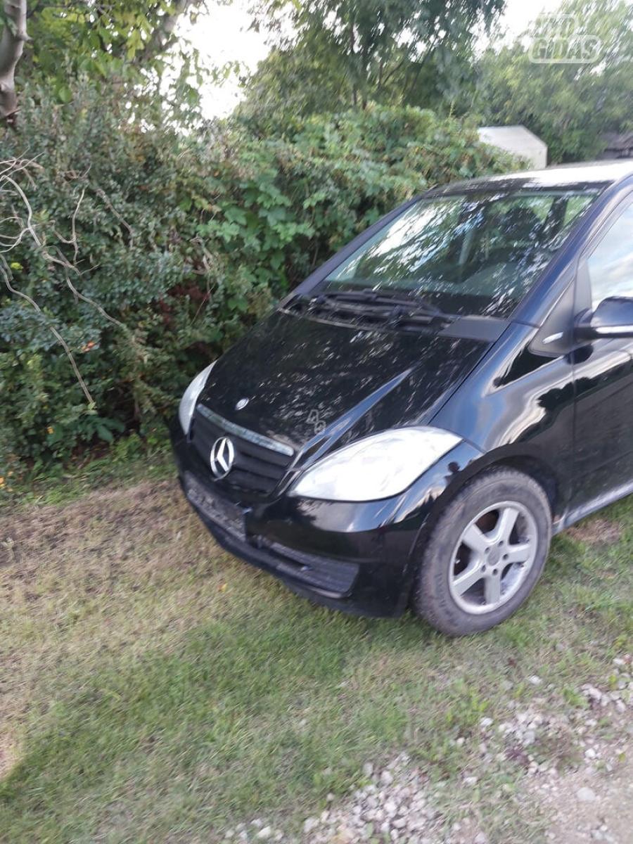 Mercedes-Benz A 170 2009 Šauļi, ar dzinēja tilpumu 1.50 L un nobraukumu 228 tūkst. km par 650 €, foto 13 vietnē AUTOMOTO.COM.LV