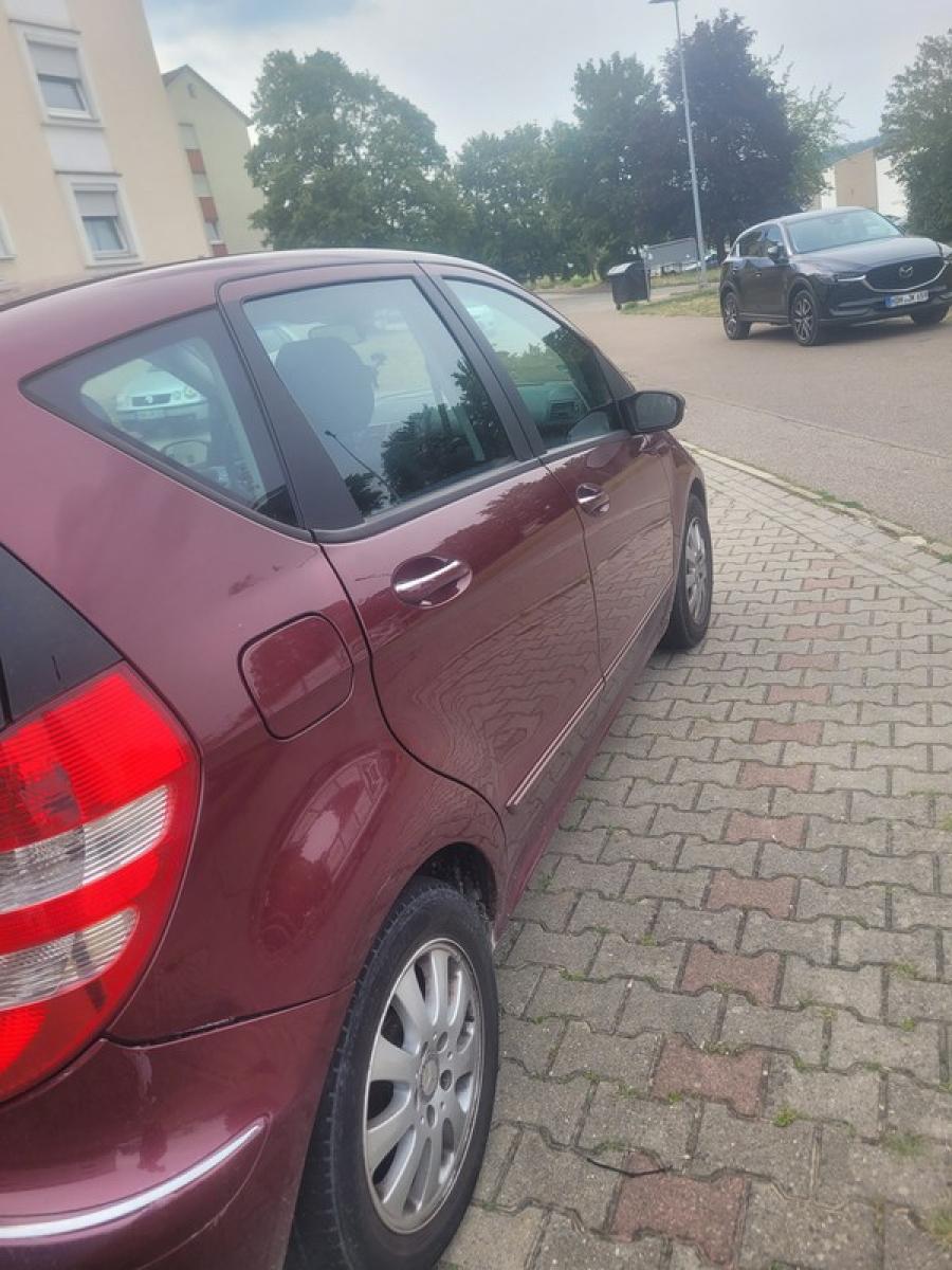 Mercedes-Benz A 170 2006 Jehvi, ar dzinēja tilpumu 1.70 L un nobraukumu 242 tūkst. km par 1400 €, foto 12 vietnē AUTOMOTO.COM.LV