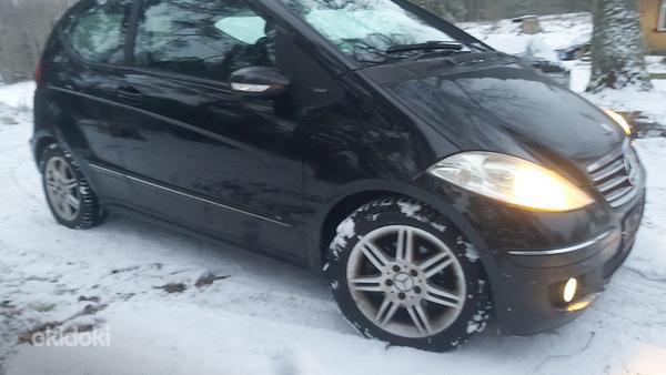 Melns Mercedes-Benz A 180 2005 Tartu, ar dzinēja tilpumu 2.00 L un nobraukumu 320 tūkst. km par 2400 €, foto 5 vietnē AUTOMOTO.COM.LV