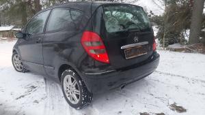 Черный Мерседес А 180 2005 в Тарту, объемом двигателя 2.00 л и пробегом 320 тыс. км за 2400 €, фото 15 на AUTOMOTO.COM.LV
