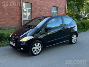 Black Mercedes-Benz A 180 2006 in Riga, with an engine capacity of 2.00 L and mileage of 0 thousand km for 2199 €, photo  on AUTOMOTO.COM.LV