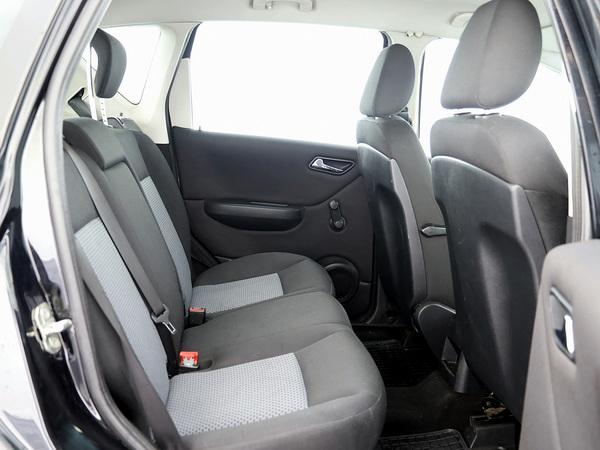 Black Mercedes-Benz A 180 2005 in Tallinn, with an engine capacity of 2.00 L and mileage of 335 thousand km for 1699 €, photo 7 on AUTOMOTO.COM.LV