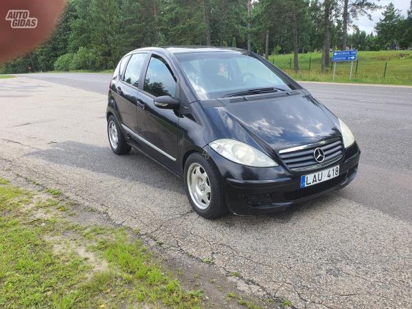 Melns Mercedes-Benz A 180 2005 Visaginas, ar dzinēja tilpumu 2.00 L un nobraukumu 320 tūkst. km par 750 €, foto 8 vietnē AUTOMOTO.COM.LV