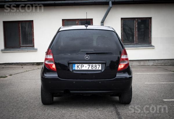 Melns Mercedes-Benz A 180 2006 Rīga, ar dzinēja tilpumu 2.00 L un nobraukumu 260 tūkst. km par 9350 €, foto 4 vietnē AUTOMOTO.COM.LV