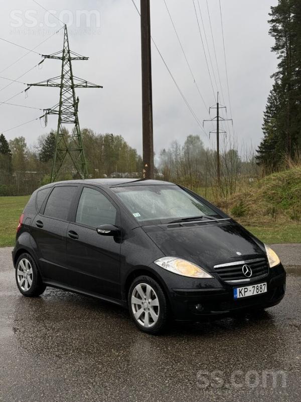 Melns Mercedes-Benz A 180 2006 Saldus, ar dzinēja tilpumu 2.00 L un nobraukumu 262 tūkst. km par 2990 €, foto 2 vietnē AUTOMOTO.COM.LV