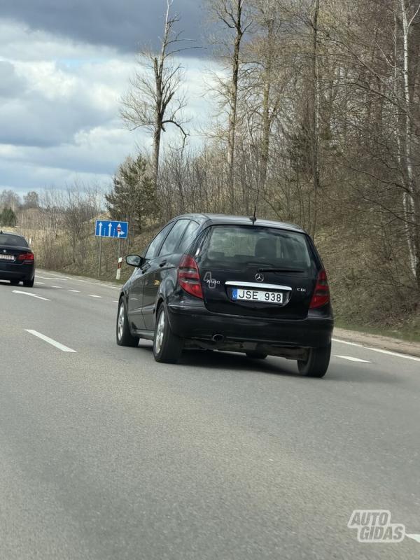 Melns Mercedes-Benz A 180 2006 Viļņa, ar dzinēja tilpumu 2.00 L un nobraukumu 220 tūkst. km par 1400 €, foto 5 vietnē AUTOMOTO.COM.LV
