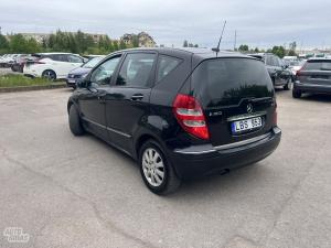 Melns Mercedes-Benz A 180 2006 Šauļi, ar dzinēja tilpumu 2.00 L un nobraukumu 168 tūkst. km par 1349 €, foto 7 vietnē AUTOMOTO.COM.LV
