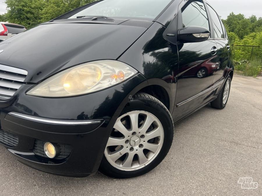 Melns Mercedes-Benz A 180 2006 Šauļi, ar dzinēja tilpumu 2.00 L un nobraukumu 168 tūkst. km par 1349 €, foto 10 vietnē AUTOMOTO.COM.LV