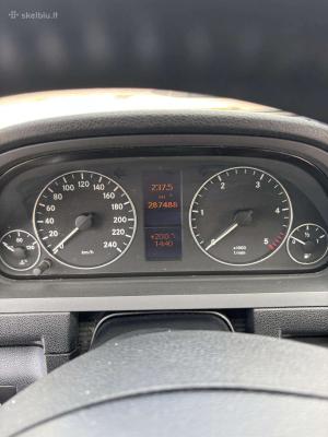Black Mercedes-Benz A 180 2006 in Klaipeda, with an engine capacity of 2.00 L and mileage of 288 thousand km for 1250 €, photo 11 on AUTOMOTO.COM.LV