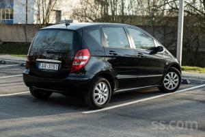 Melns Mercedes-Benz A 180 2007 Rīga, ar dzinēja tilpumu 2.00 L un nobraukumu 190 tūkst. km par 3290 €, foto 3 vietnē AUTOMOTO.COM.LV