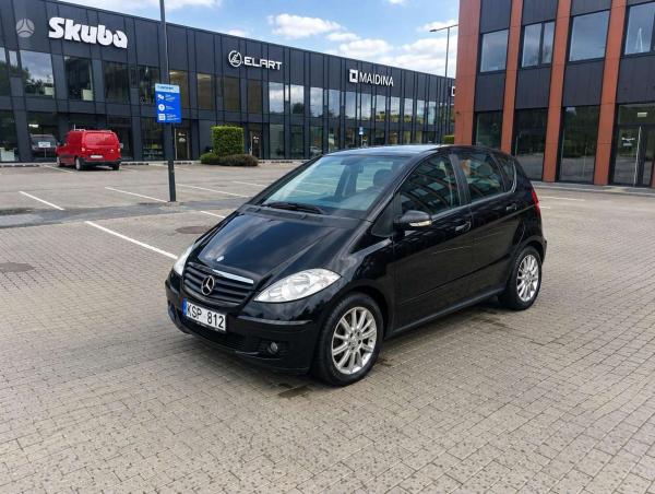 Black Mercedes-Benz A 180 2007 in Vilnius, with an engine capacity of 1.99 L and mileage of 280 thousand km for 1450 €, photo 1 on AUTOMOTO.COM.LV