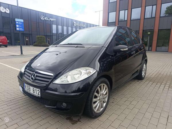 Black Mercedes-Benz A 180 2007 in Vilnius, with an engine capacity of 1.99 L and mileage of 280 thousand km for 1450 €, photo 11 on AUTOMOTO.COM.LV
