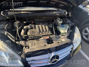 Melns Mercedes-Benz A 180 2008 Rīga, ar dzinēja tilpumu 2.00 L un nobraukumu 0 tūkst. km par 3700 €, foto 11 vietnē AUTOMOTO.COM.LV