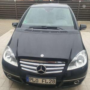 Black Mercedes-Benz A 180 2011 in Klaipeda, with an engine capacity of 1.99 L and mileage of 216 thousand km for 3890 €, photo 3 on AUTOMOTO.COM.LV
