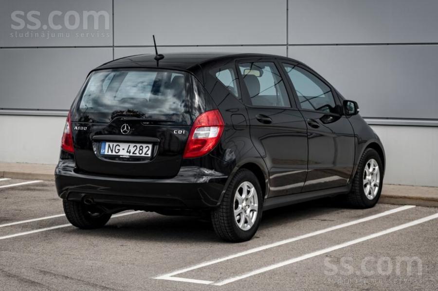 Black Mercedes-Benz A 180 2011 in Riga, with an engine capacity of 2.00 L and mileage of 0 thousand km for 4350 €, photo 5 on AUTOMOTO.COM.LV