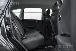 Black Mercedes-Benz A 180 2011 in Riga, with an engine capacity of 2.00 L and mileage of 0 thousand km for 4350 €, photo 14 on AUTOMOTO.COM.LV