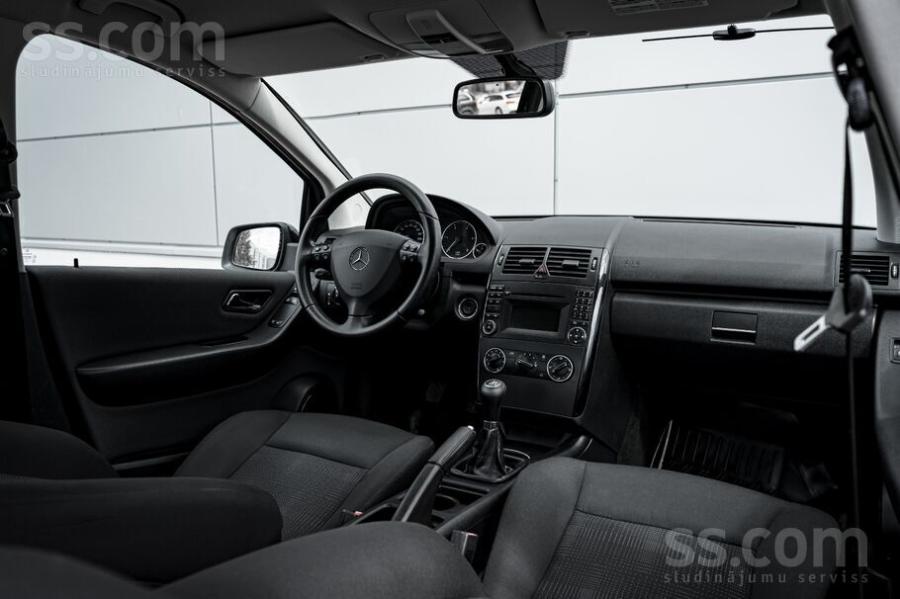 Black Mercedes-Benz A 180 2011 in Riga, with an engine capacity of 2.00 L and mileage of 0 thousand km for 4350 €, photo 15 on AUTOMOTO.COM.LV