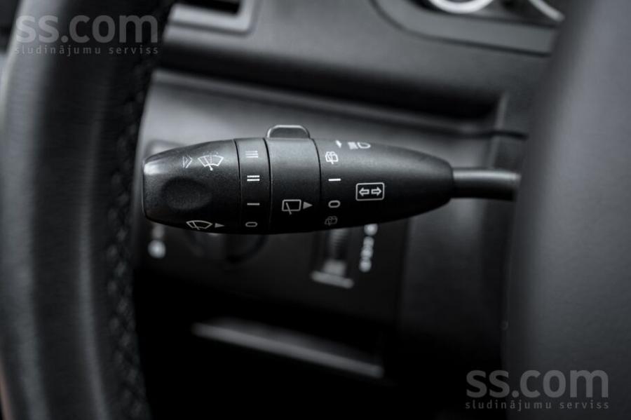 Black Mercedes-Benz A 180 2011 in Riga, with an engine capacity of 2.00 L and mileage of 0 thousand km for 4350 €, photo 16 on AUTOMOTO.COM.LV