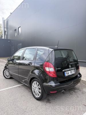 Melns Mercedes-Benz A 180 2012 Rīga, ar dzinēja tilpumu 2.00 L un nobraukumu 186 tūkst. km par 3700 €, foto 4 vietnē AUTOMOTO.COM.LV