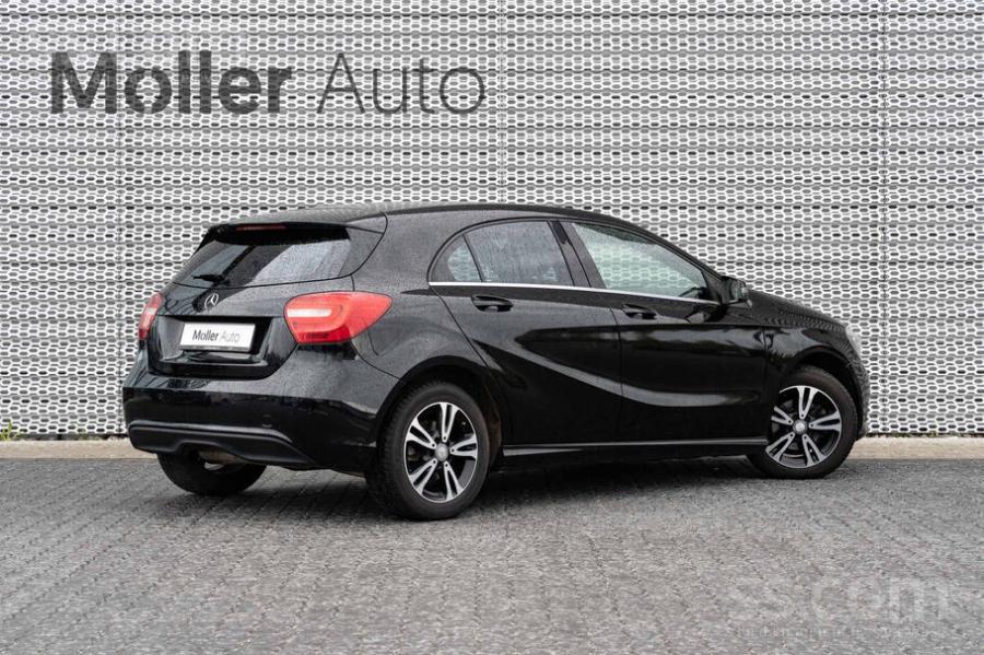 Melns Mercedes-Benz A 180 2013 Rīga, ar dzinēja tilpumu 1.80 L un nobraukumu 212 tūkst. km par 10490 €, foto 4 vietnē AUTOMOTO.COM.LV