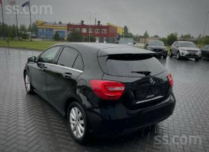 Black Mercedes-Benz A 180 2013 in Vilnius, with an engine capacity of 1.80 L and mileage of 233 thousand km for 8299 €, photo 6 on AUTOMOTO.COM.LV