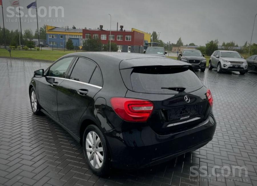 Black Mercedes-Benz A 180 2013 in Vilnius, with an engine capacity of 1.80 L and mileage of 233 thousand km for 8299 €, photo 6 on AUTOMOTO.COM.LV