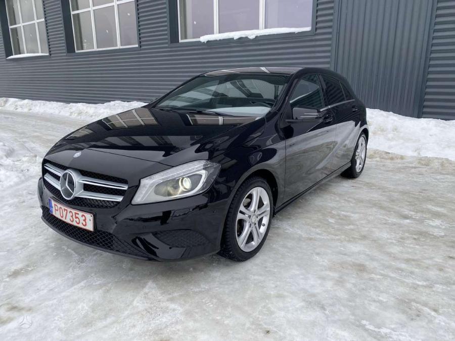 Melns Mercedes-Benz A 180 2014 Tauragė, ar dzinēja tilpumu 1.50 L un nobraukumu 222 tūkst. km par 8400 €, foto 1 vietnē AUTOMOTO.COM.LV