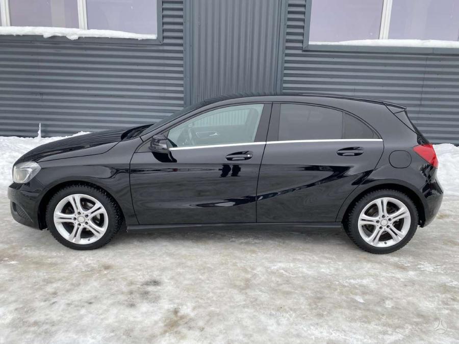 Melns Mercedes-Benz A 180 2014 Tauragė, ar dzinēja tilpumu 1.50 L un nobraukumu 222 tūkst. km par 8400 €, foto 5 vietnē AUTOMOTO.COM.LV