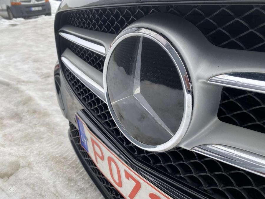 Melns Mercedes-Benz A 180 2014 Tauragė, ar dzinēja tilpumu 1.50 L un nobraukumu 222 tūkst. km par 8400 €, foto 10 vietnē AUTOMOTO.COM.LV