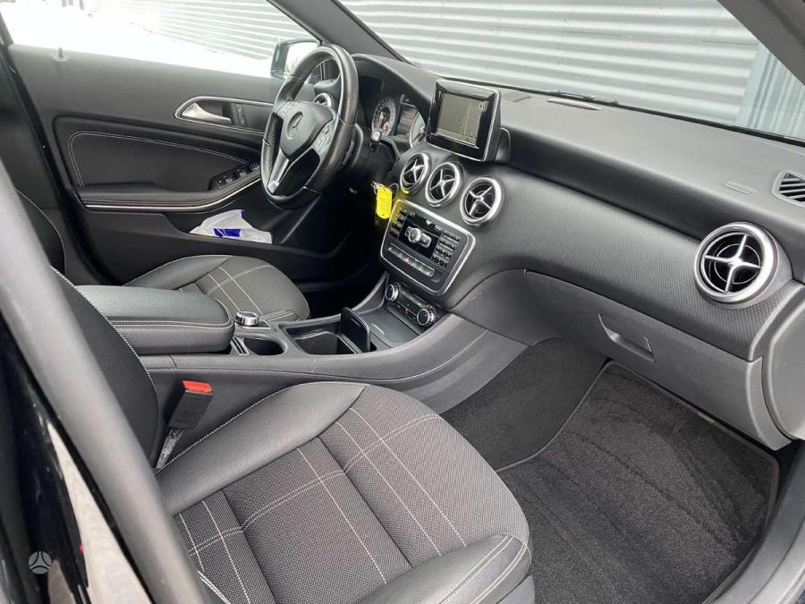 Melns Mercedes-Benz A 180 2014 Tauragė, ar dzinēja tilpumu 1.50 L un nobraukumu 222 tūkst. km par 8400 €, foto 19 vietnē AUTOMOTO.COM.LV