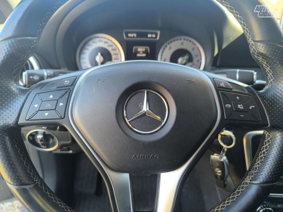 Black Mercedes-Benz A 180 2014 in Kaunas, with an engine capacity of 1.80 L and mileage of 280 thousand km for 6200 €, photo 13 on AUTOMOTO.COM.LV