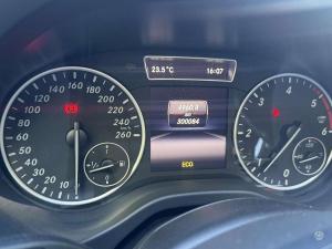 Melns Mercedes-Benz A 180 2014 Tauragė, ar dzinēja tilpumu 1.46 L un nobraukumu 300 tūkst. km par 6100 €, foto 14 vietnē AUTOMOTO.COM.LV