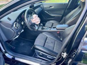 Black Mercedes-Benz A 180 2016 in Kelme, with an engine capacity of 1.60 L and mileage of 158 thousand km for 4700 €, photo 8 on AUTOMOTO.COM.LV