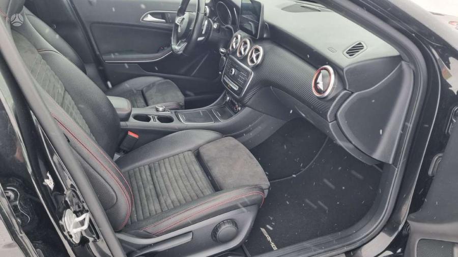 Black Mercedes-Benz A 180 2017 in Siauliai, with an engine capacity of 1.46 L and mileage of 107 thousand km for 12200 €, photo 22 on AUTOMOTO.COM.LV