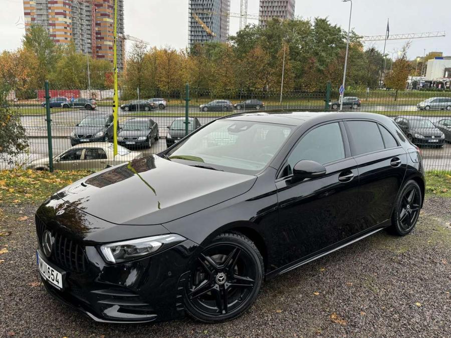 Melns Mercedes-Benz A 180 2018 Viļņa, ar dzinēja tilpumu 1.46 L un nobraukumu 98 tūkst. km par 19500 €, foto 2 vietnē AUTOMOTO.COM.LV