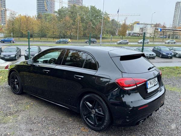 Black Mercedes-Benz A 180 2018 in Vilnius, with an engine capacity of 1.46 L and mileage of 98 thousand km for 19500 €, photo 7 on AUTOMOTO.COM.LV