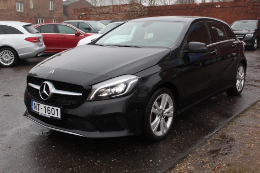 Melns Mercedes-Benz A 180 2018 Rīga, ar dzinēja tilpumu 1.50 L un nobraukumu 140 tūkst. km par 13899 €, foto 3 vietnē AUTOMOTO.COM.LV