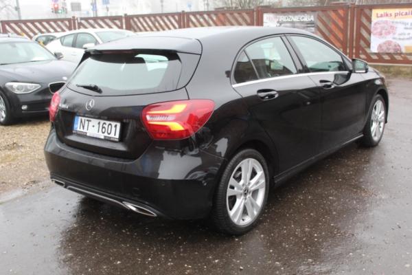 Melns Mercedes-Benz A 180 2018 Rīga, ar dzinēja tilpumu 1.50 L un nobraukumu 140 tūkst. km par 13899 €, foto 5 vietnē AUTOMOTO.COM.LV
