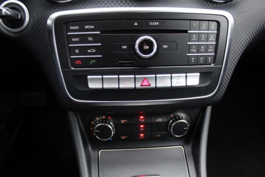 Melns Mercedes-Benz A 180 2018 Rīga, ar dzinēja tilpumu 1.50 L un nobraukumu 140 tūkst. km par 13899 €, foto 9 vietnē AUTOMOTO.COM.LV