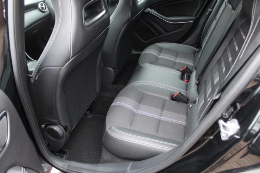 Melns Mercedes-Benz A 180 2018 Rīga, ar dzinēja tilpumu 1.50 L un nobraukumu 140 tūkst. km par 13899 €, foto 11 vietnē AUTOMOTO.COM.LV